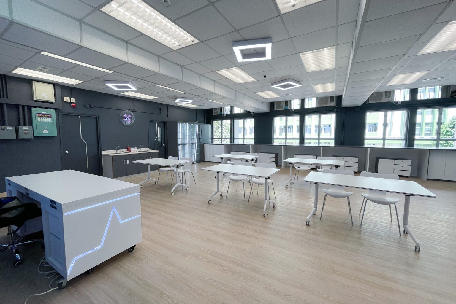 觀塘功樂官立中學Kwun Tong Kung Lok Government Secondary School - Homify ‧ 樂居